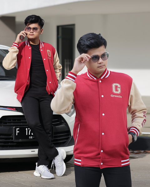 3 Model Jaket Pria Wanita Yang Lagi Trend 2022